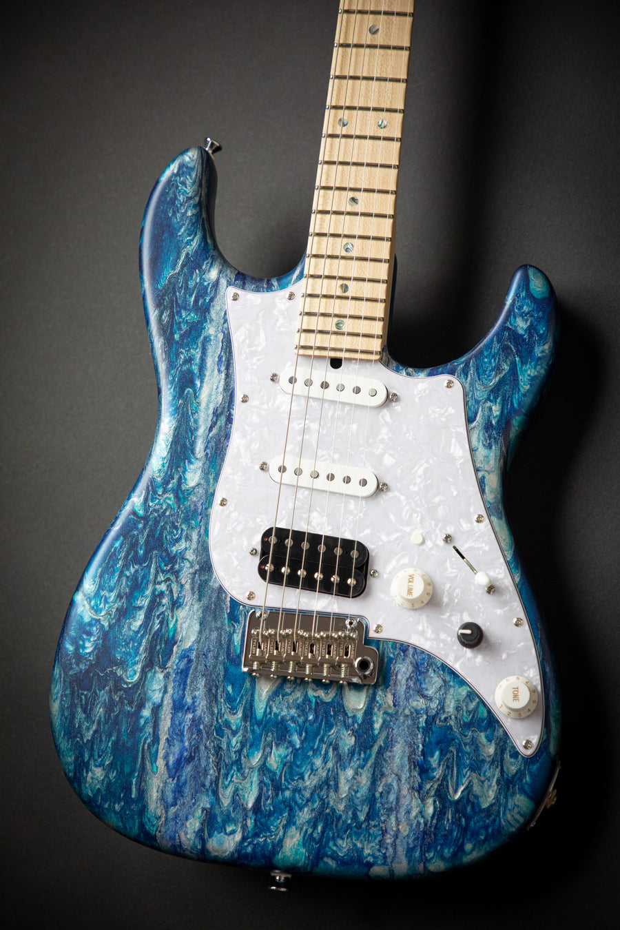 James Tyler Japan – Guitars Rebellion