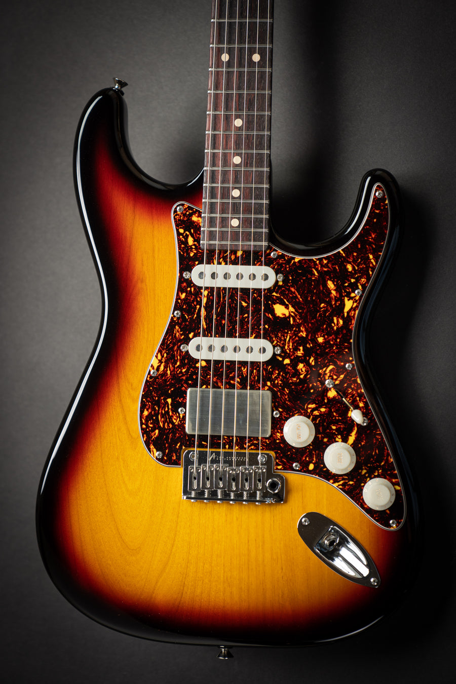 Tom Anderson – Guitars Rebellion