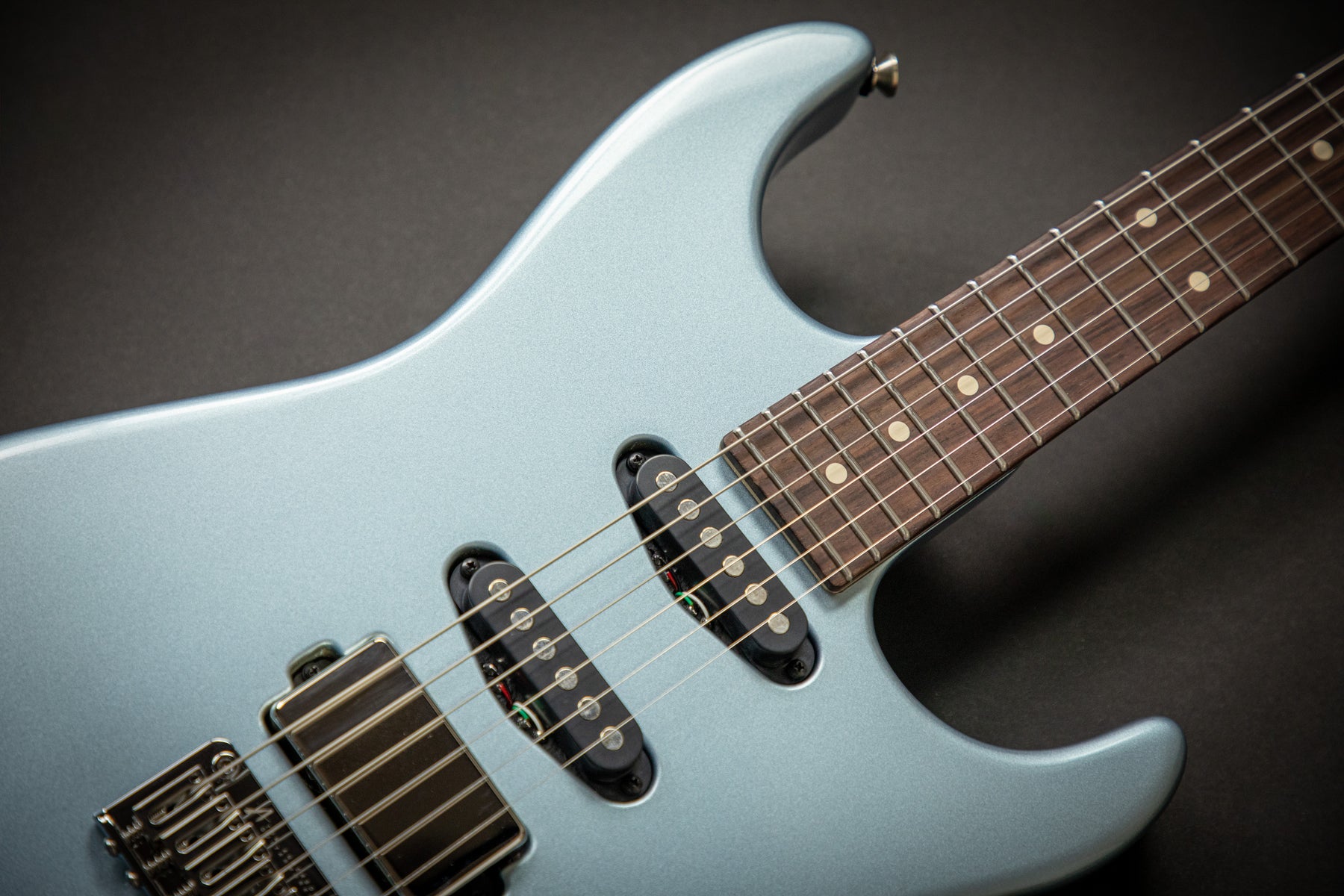Tom Anderson Pro AM Metallic Ice Blue (050619P) – Guitars Rebellion